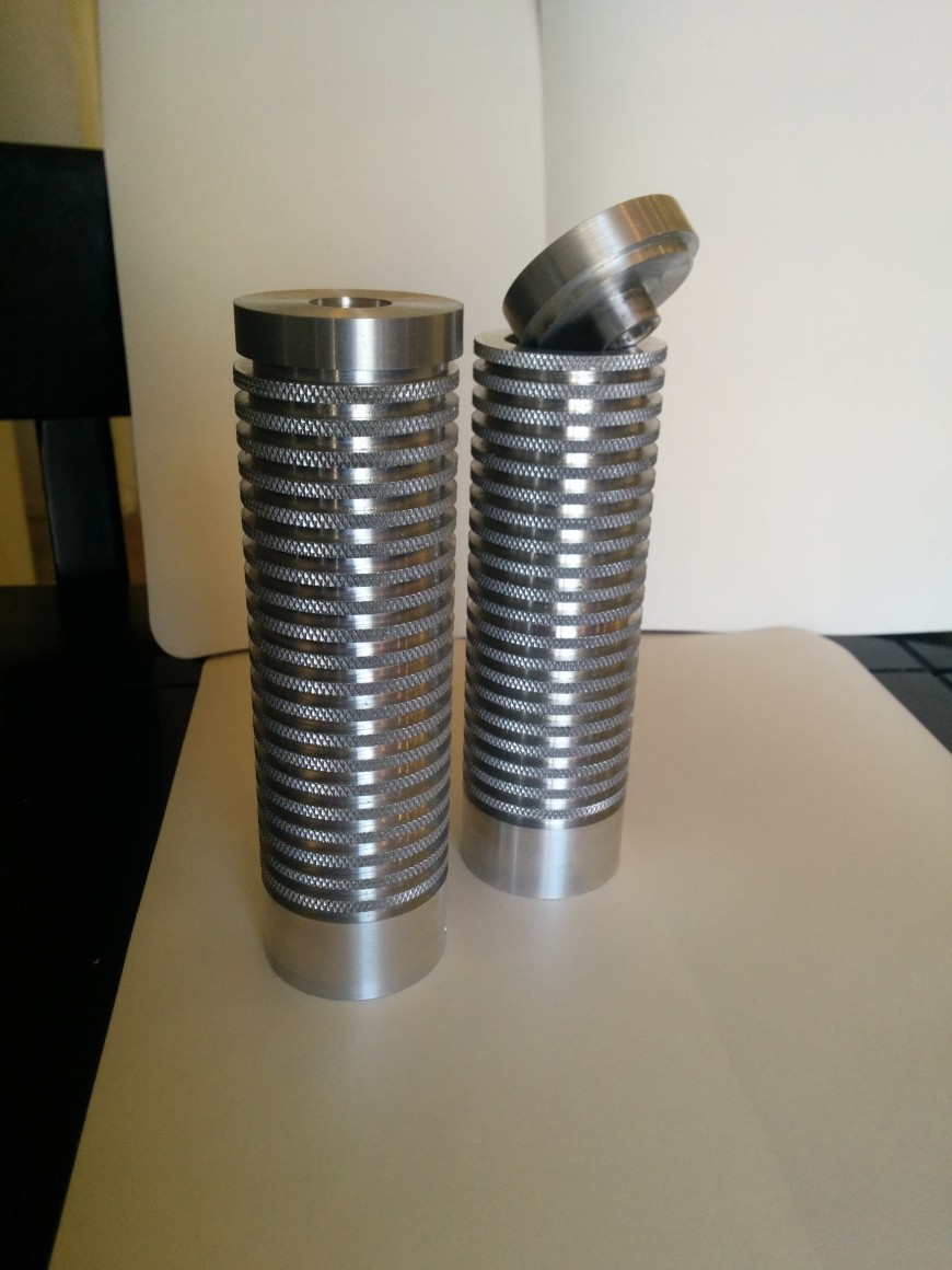 Knurled Grips - Machined MachinesMachined Machines